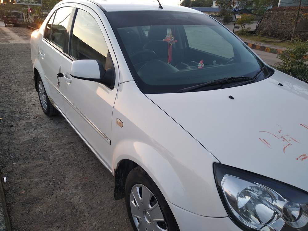 Used Ford Fiesta Classic 1.6 Duratec SXI in Guwahati 2012 model, India ...