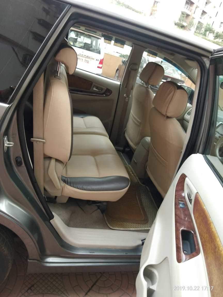 Used Toyota Innova Euro III 2.5 VX 7 Seater in Mumbai 2012 model, India ...