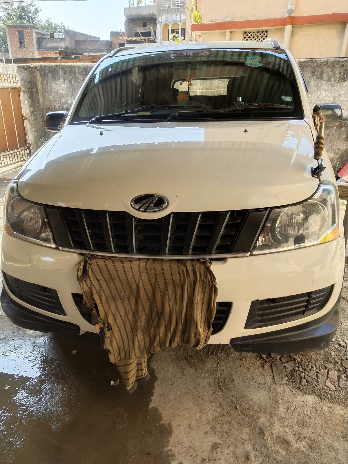 Used Mahindra Xylo D4 mDI BS4 in Ranchi 2014 model, India at Best Price.