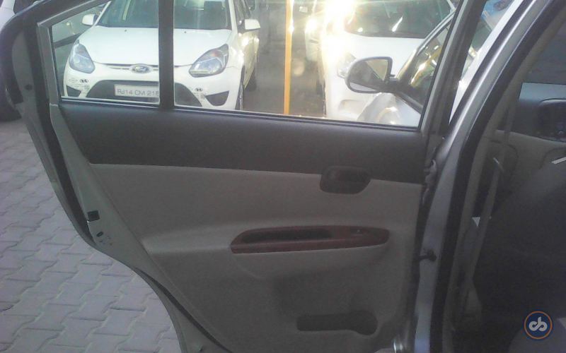 Used Hyundai Verna VGT CRDI SX in Jaipur 2011 model, India at Best ...
