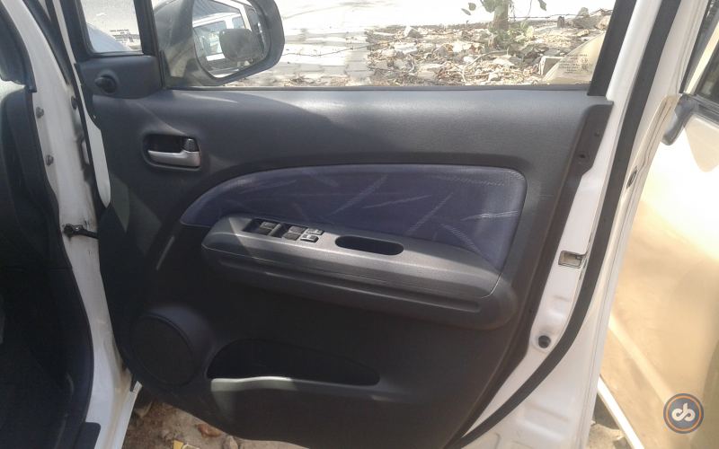 Used Maruti Suzuki Ritz VXI in Ghaziabad 2009 model, India at Best Price.