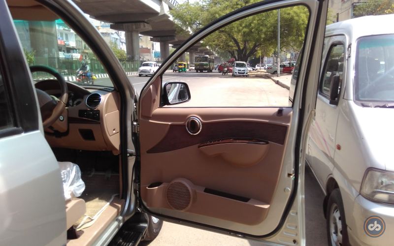 Used Mahindra Xylo E8 in West Delhi 2014 model, India at Best Price.