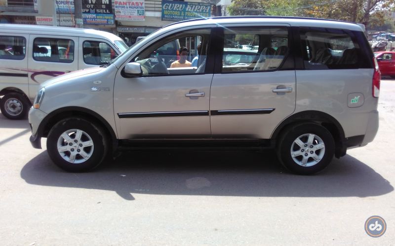 Used Mahindra Xylo E8 in West Delhi 2014 model, India at Best Price.